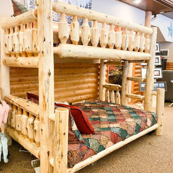 Traditional Cedar Bunk Bed Rustic Ranch Furniture and Decor